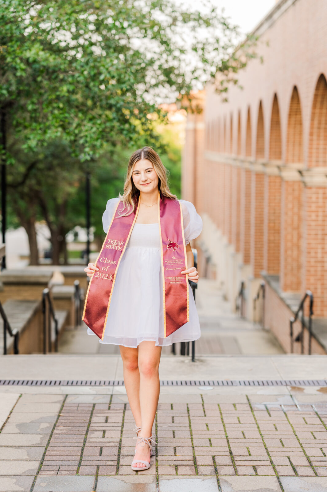 Texas State Graduation Session | Ashley Zsabo - momentosbyliz.com